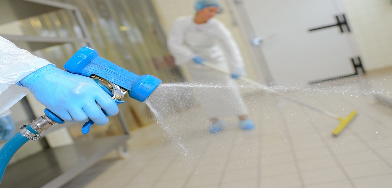 The Role of Contract Sanitation in Industrial Food Safety